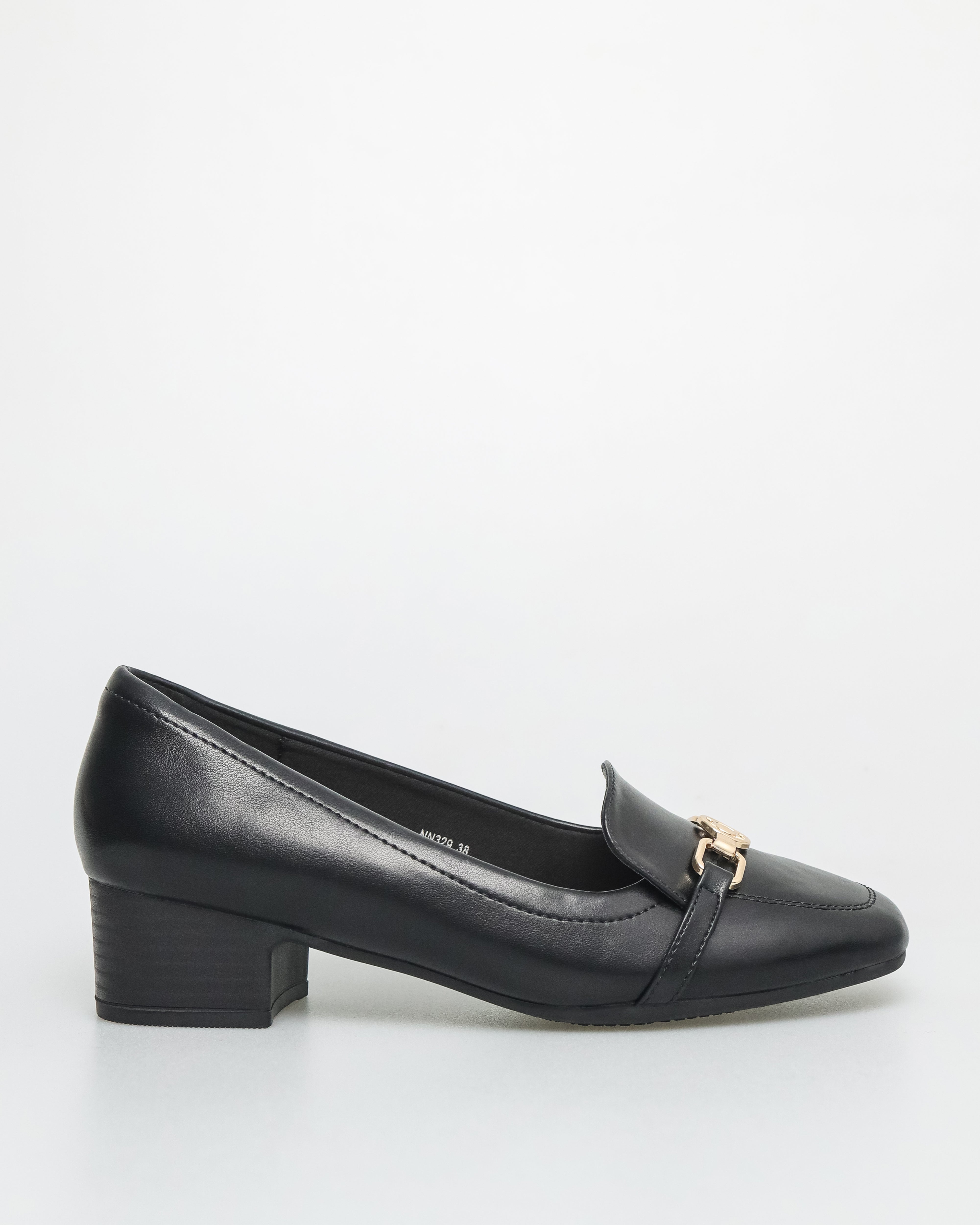 Low Heels – TOMAZ