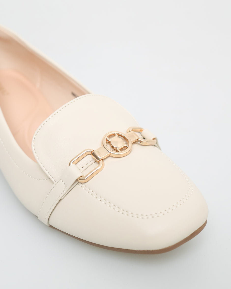 Low Heels – TOMAZ
