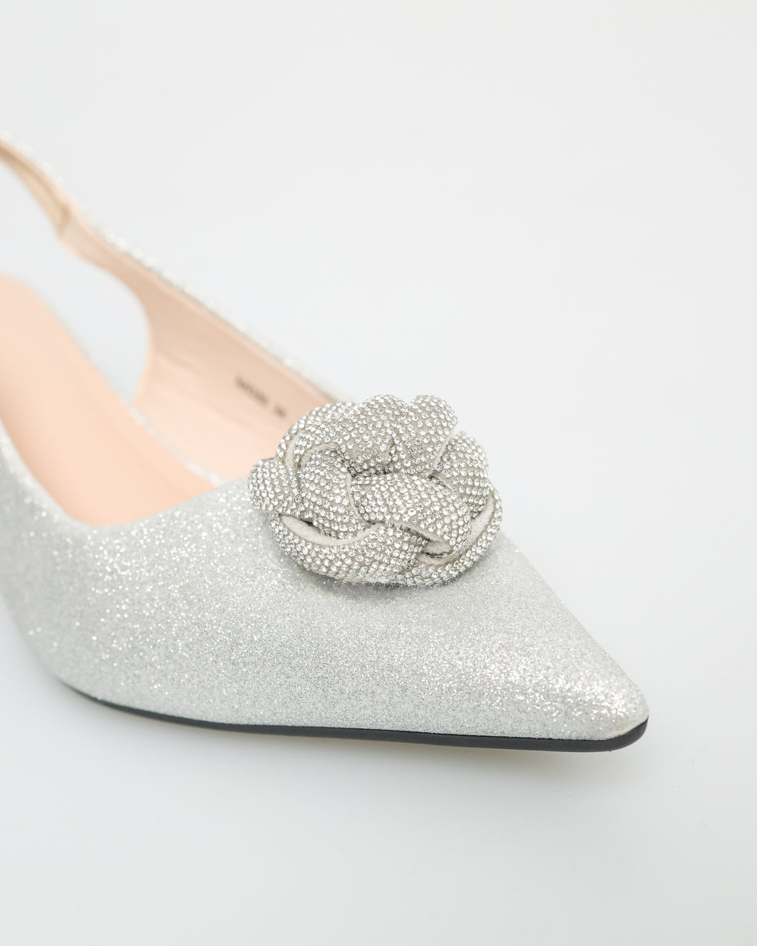 Low Heels – TOMAZ